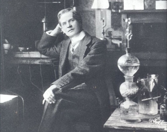 Alpha, beta and gamma particles: the great discovery of Rutherford and ...